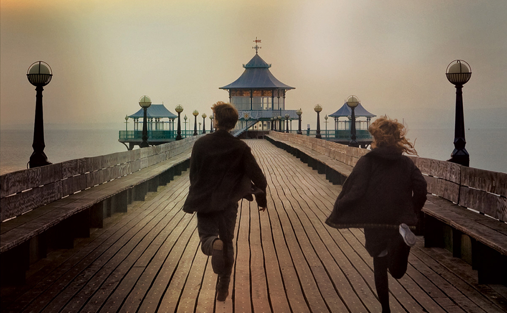 Never Let Me Go – Book & Movie – Smehur